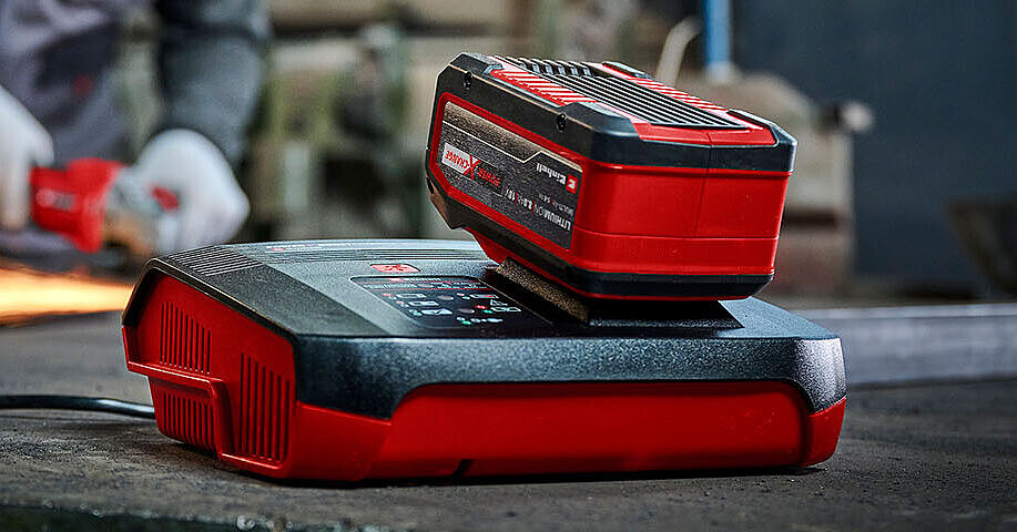 Battery and charger in a practical set | Einhell.ro